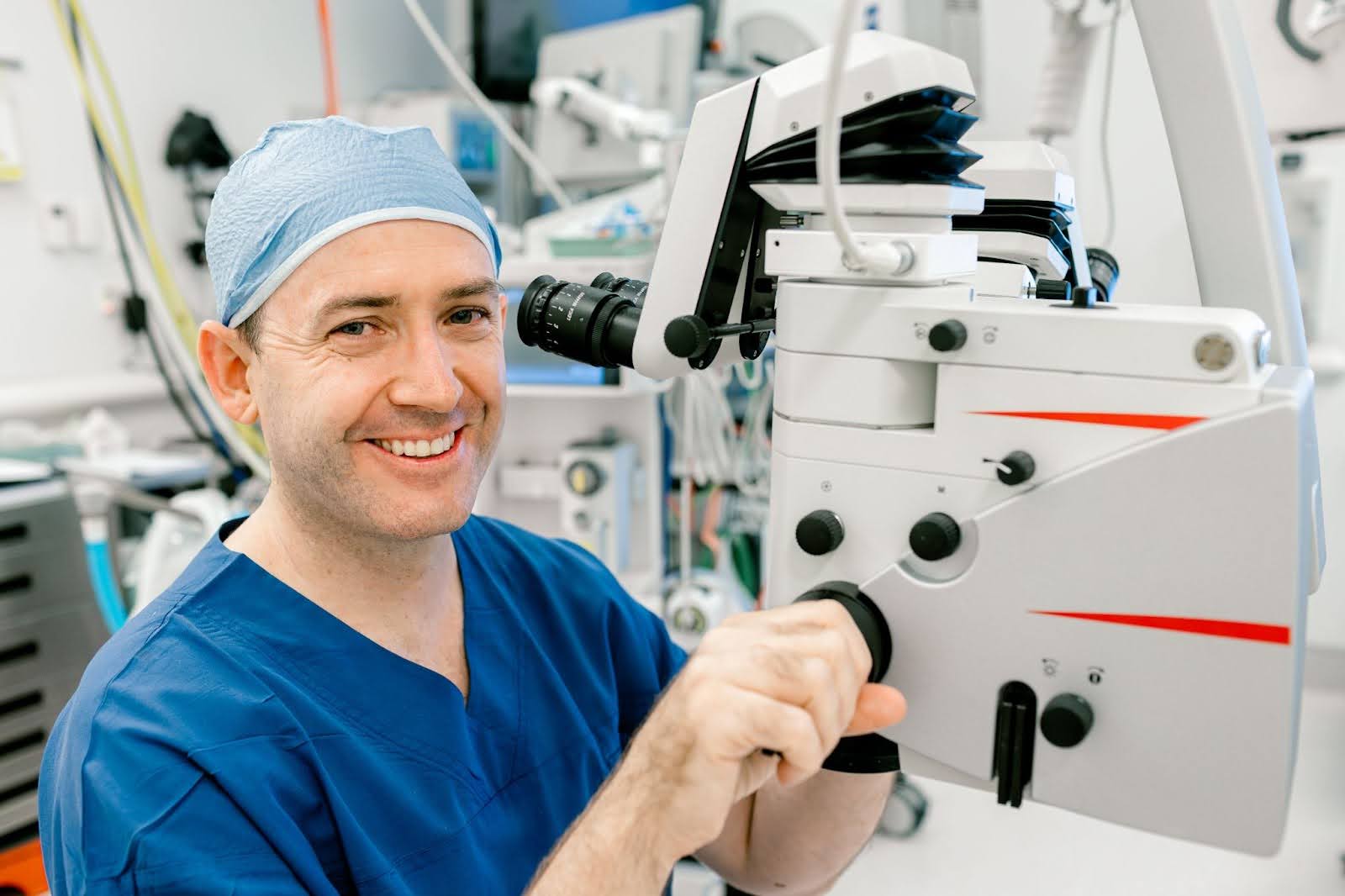 Dr Cameron McLintock - Eye Co Ophthalmic Surgeons